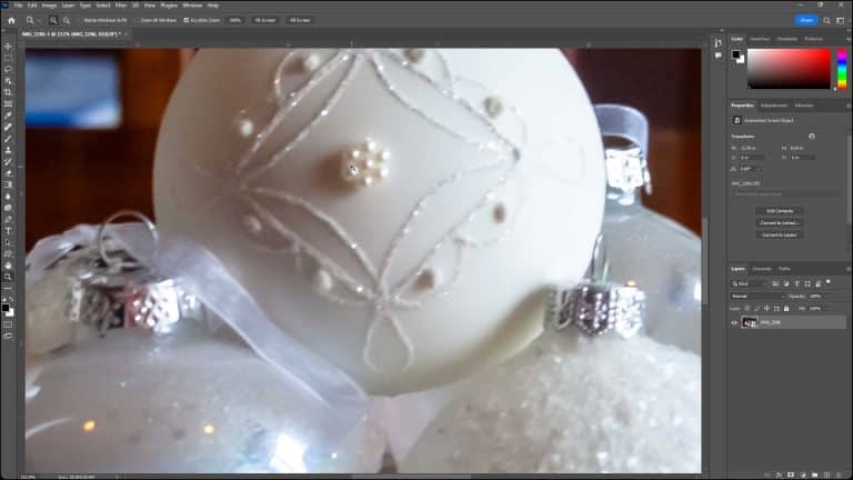 The Zoom Tool in Photoshop - Video and Overview